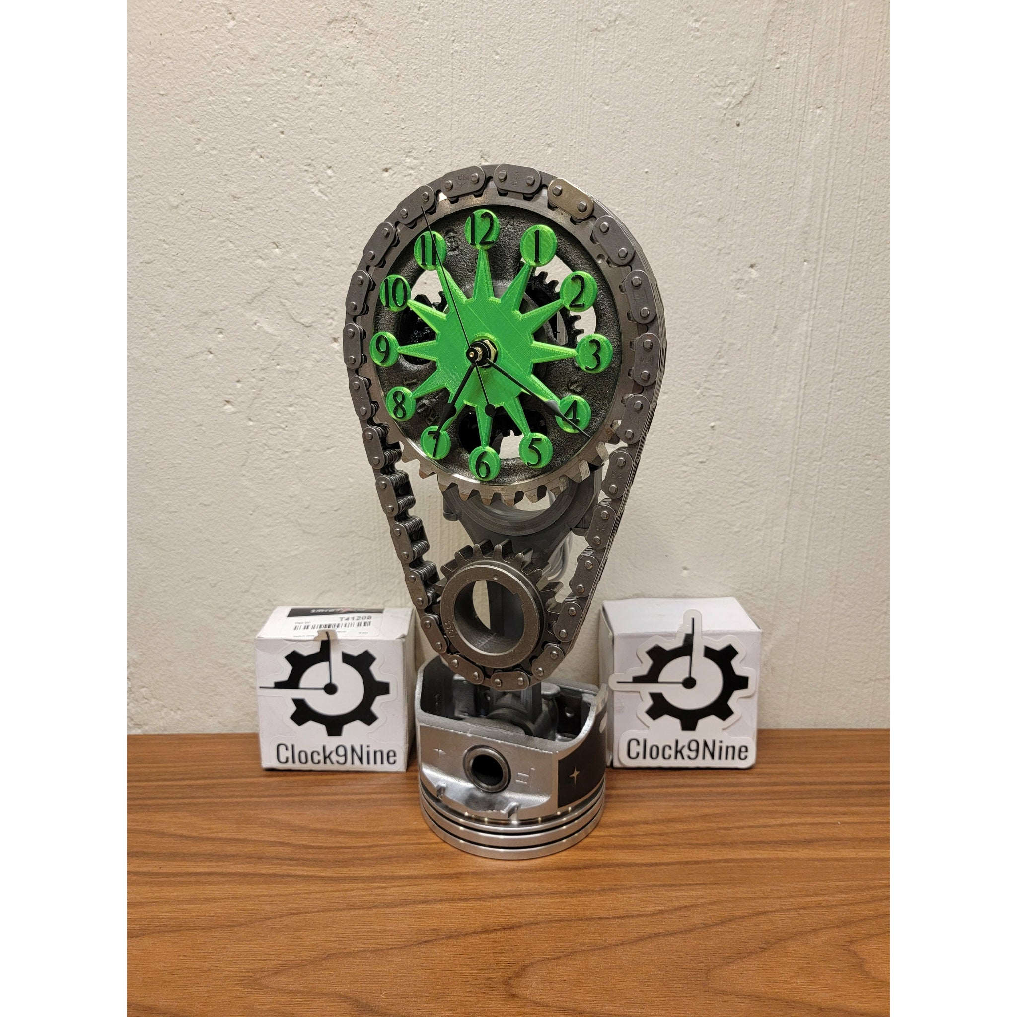 Oldsmobile V8 Timing Chain Clock, Motorized, Rotating. – Clock9nine